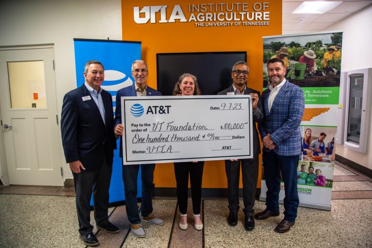 UTIA and AT&T Partner to Provide Rural Tennessee with Digital Literacy ...