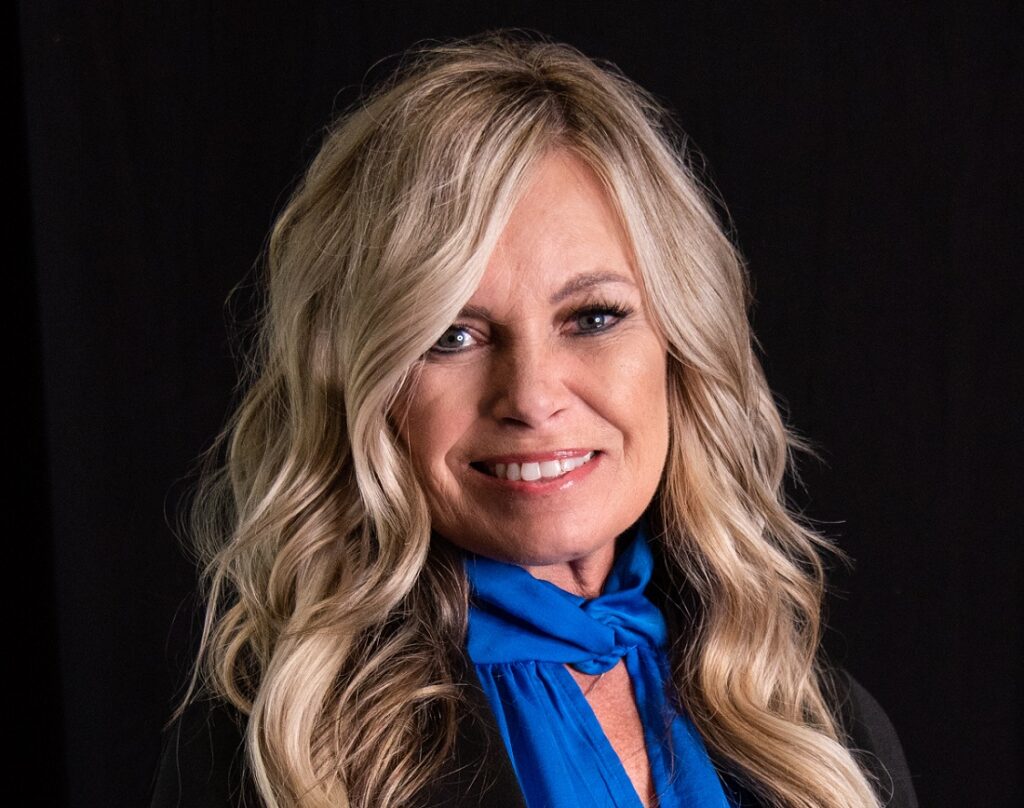 Kelli Roberson Named Director of UT Extension Eastern Region ...